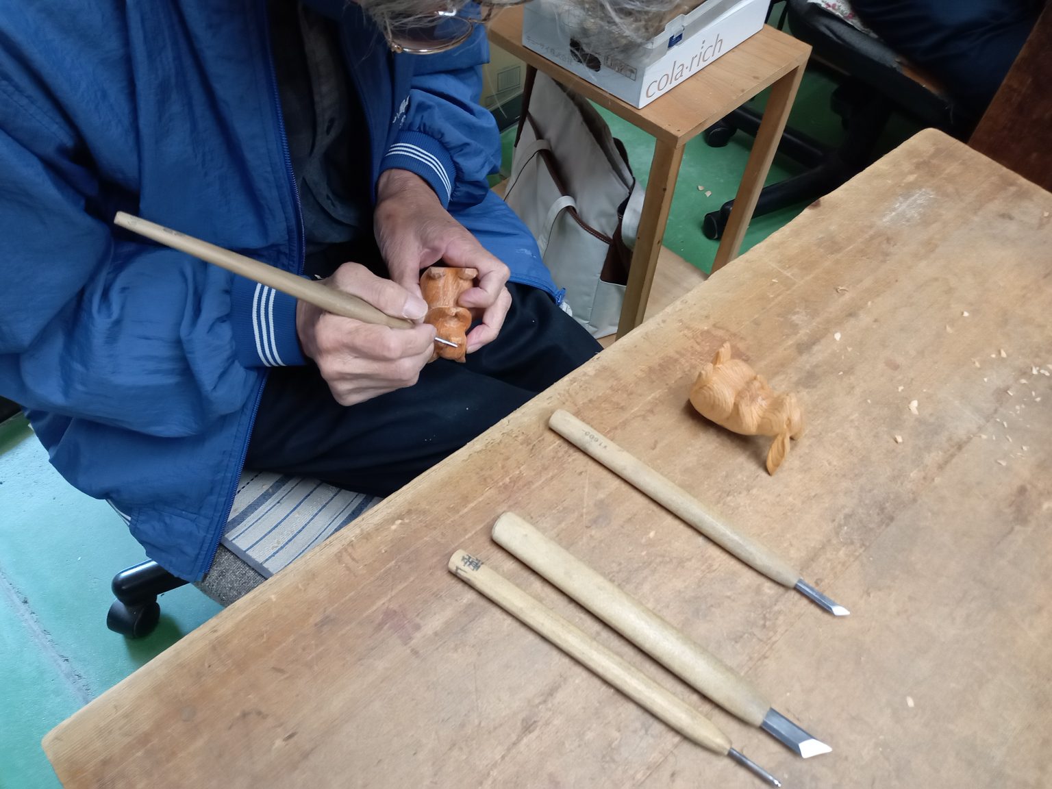 きつつき火曜日午前の部の様子 | 木彫り教室きつつき